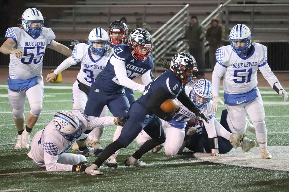 Warren JFK faces Newark Catholic | News, Sports, Jobs - The Vindicator